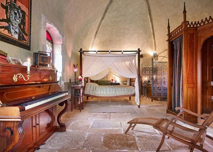 Biệt thự 700 tỷ đồng ở Pháp của tài tử Johnny Depp