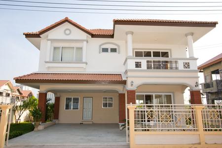 What you need to know about living in a bungalow house in Malaysia ...