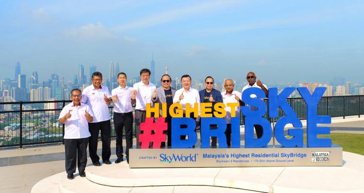China's Minister of Housing and Urban-Rural Development Visits SkyWorld ...