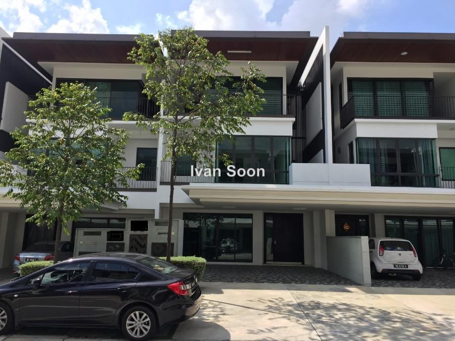 Duta Villa setia alam, Setia Alam Intermediate 3-sty Terrace/Link House ...