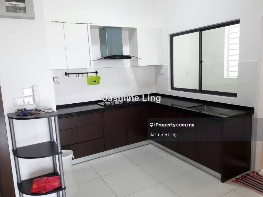 8 Kinrara Intermediate Serviced Residence 3 bedrooms for rent in Bandar ...