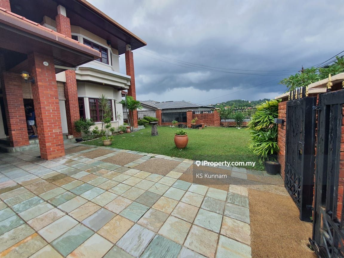 Seksyen 12 , Petaling Jaya Intermediate Bungalow 4+1 bedrooms for sale ...