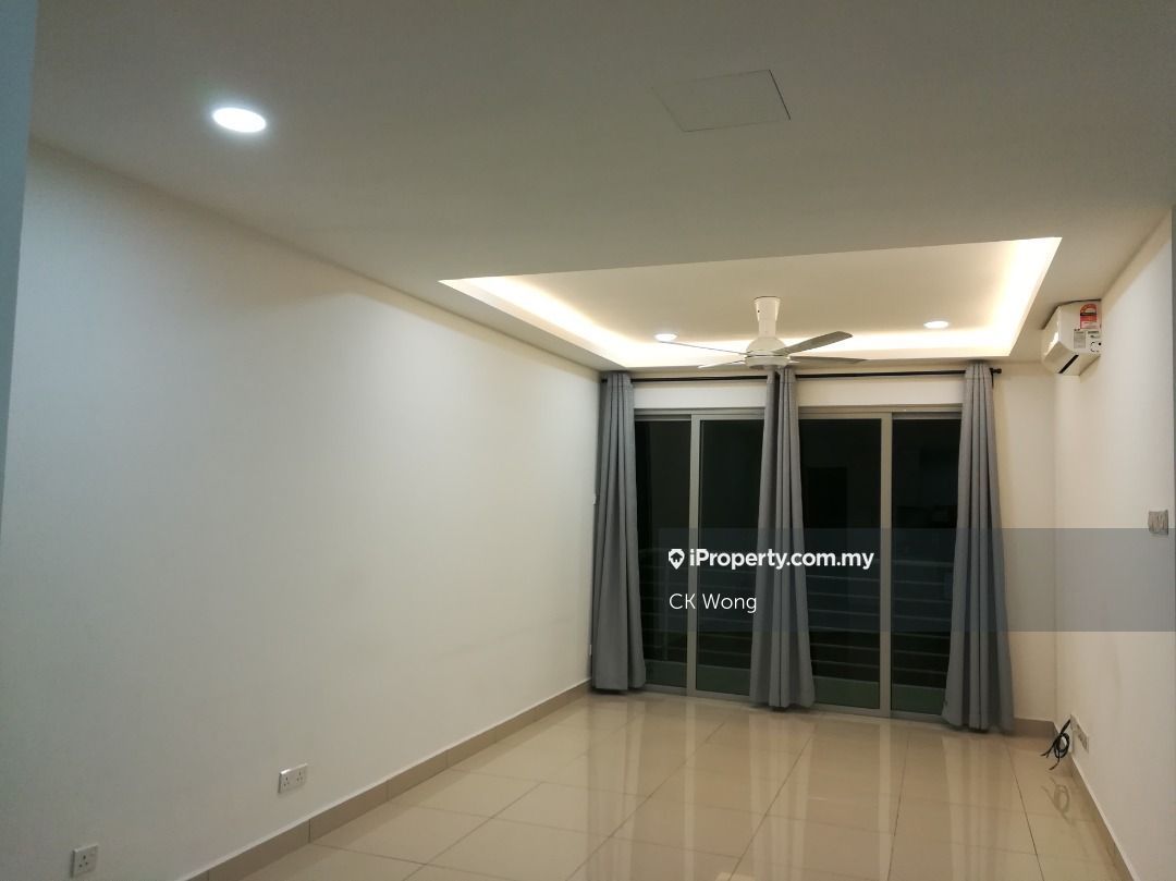 Greenz (Residensi Flora) @ One South Serviced Residence 3 bedrooms for ...