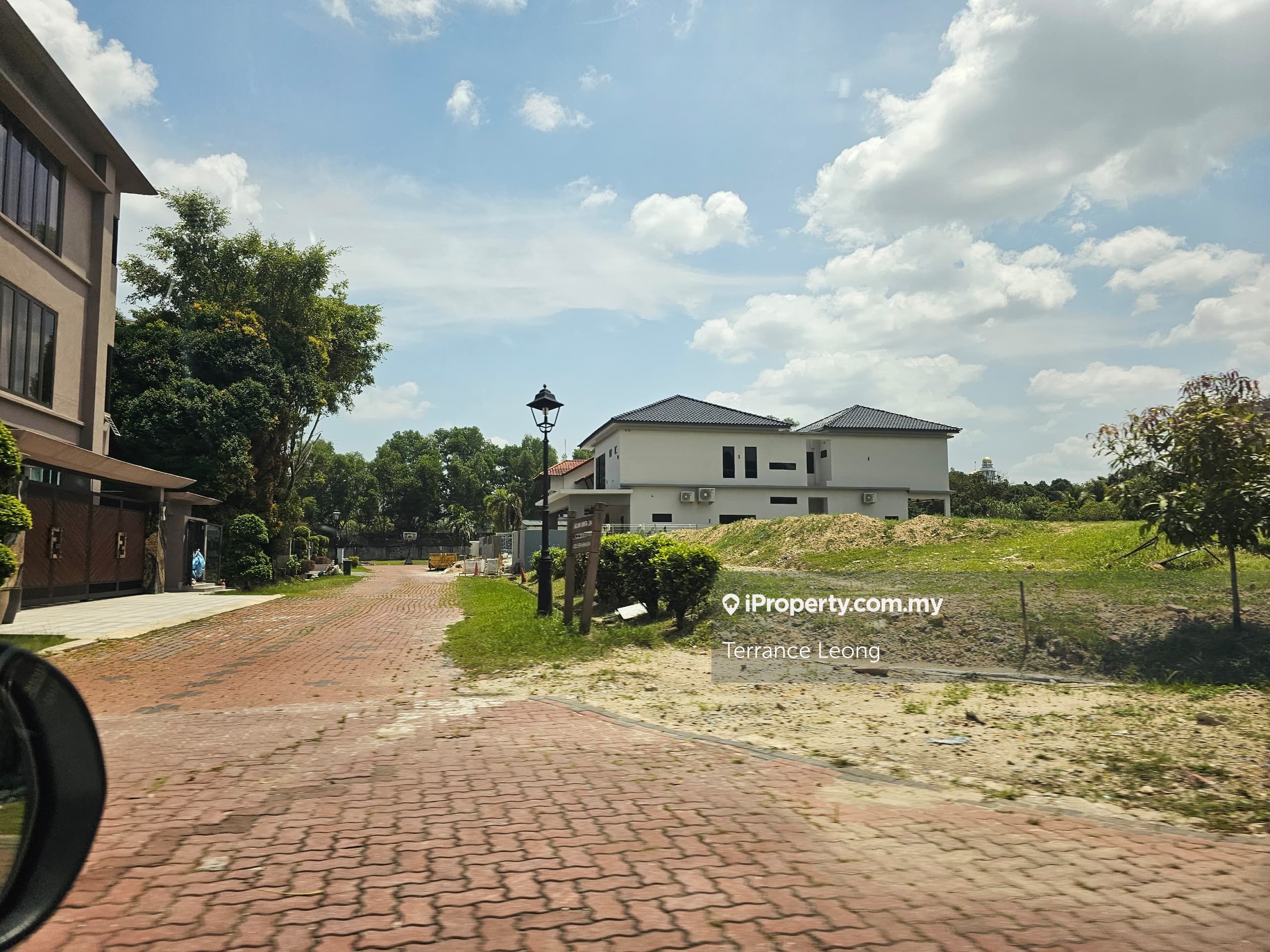 The Mines wellness city seri kembangan sungei besi, Seri Kembangan for ...