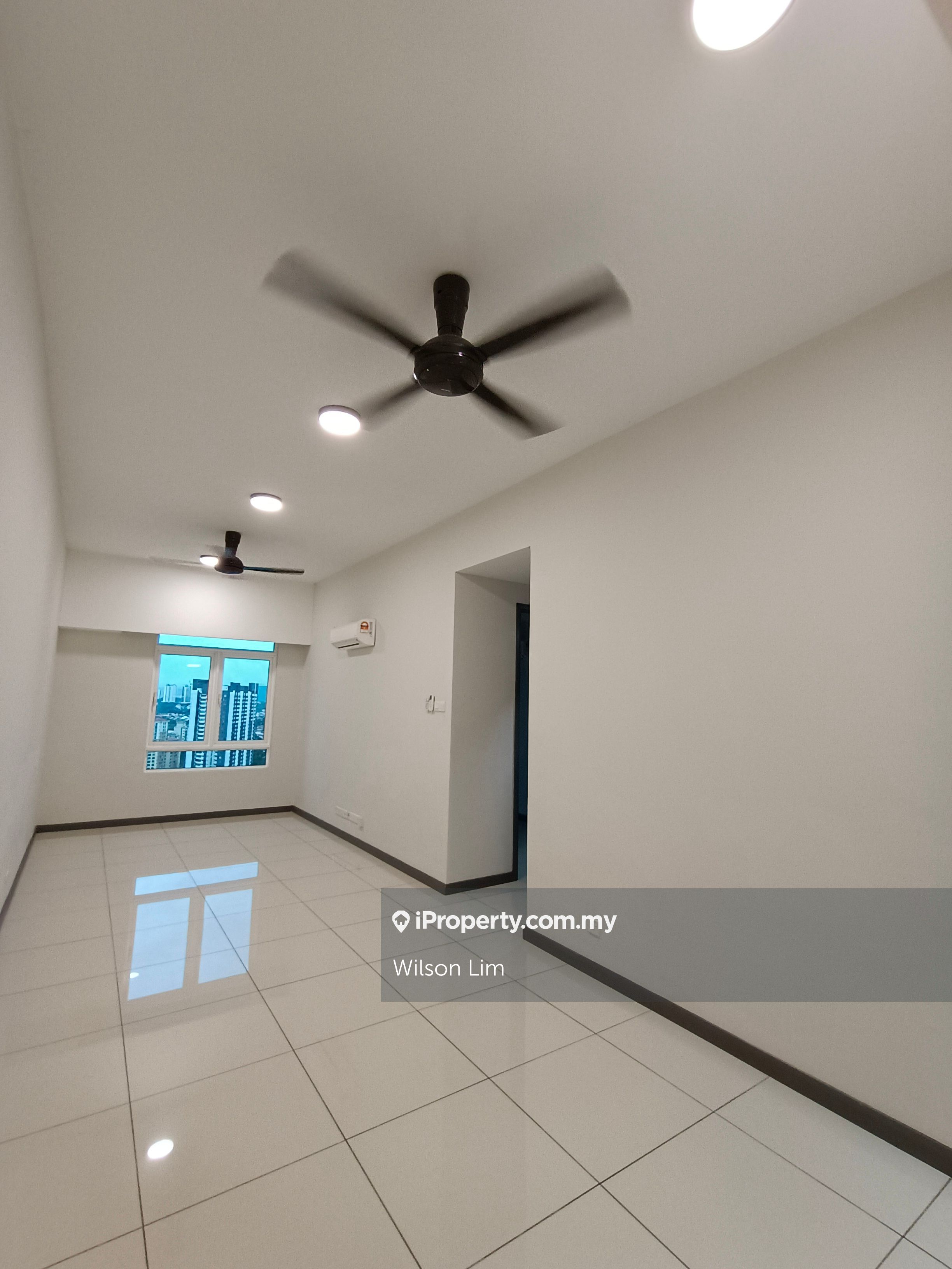 Tiara Mutiara 2 Corner lot Serviced Residence 3+1 bedrooms for rent in ...