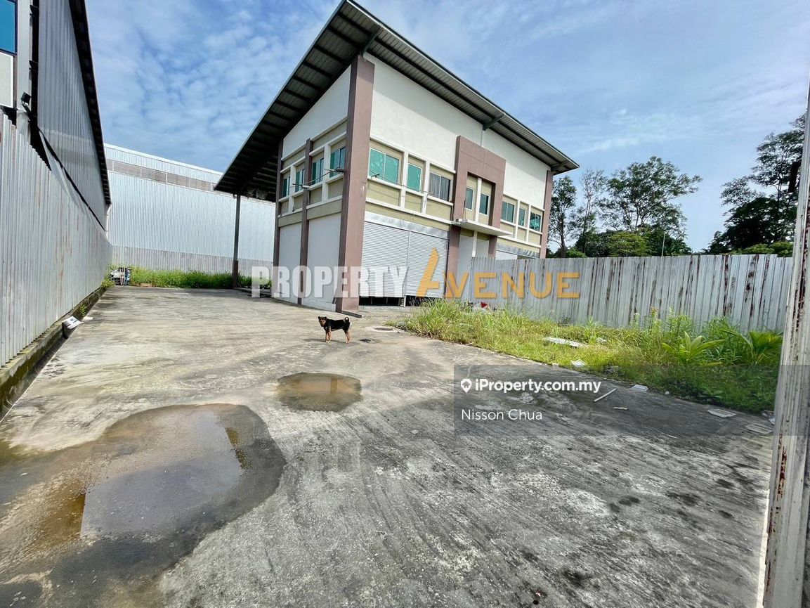 Stakan 7mile, Kuching Semi- D factory for rent | iProperty.com.my