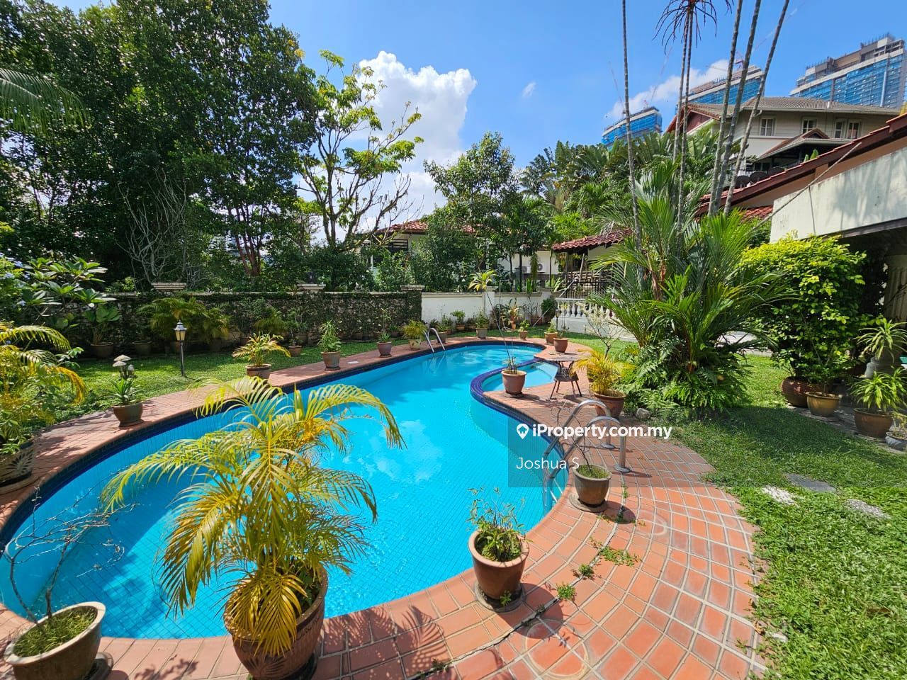 Bukit Damansara, Damansara Heights Intermediate Bungalow 5+2 bedrooms ...