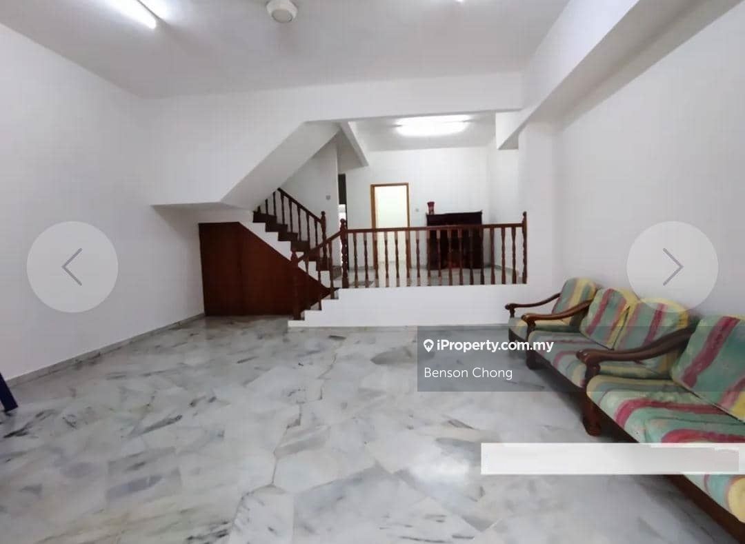 Taman Putra Indah Serdang Raya, Seri Kembangan Intermediate 2-sty ...