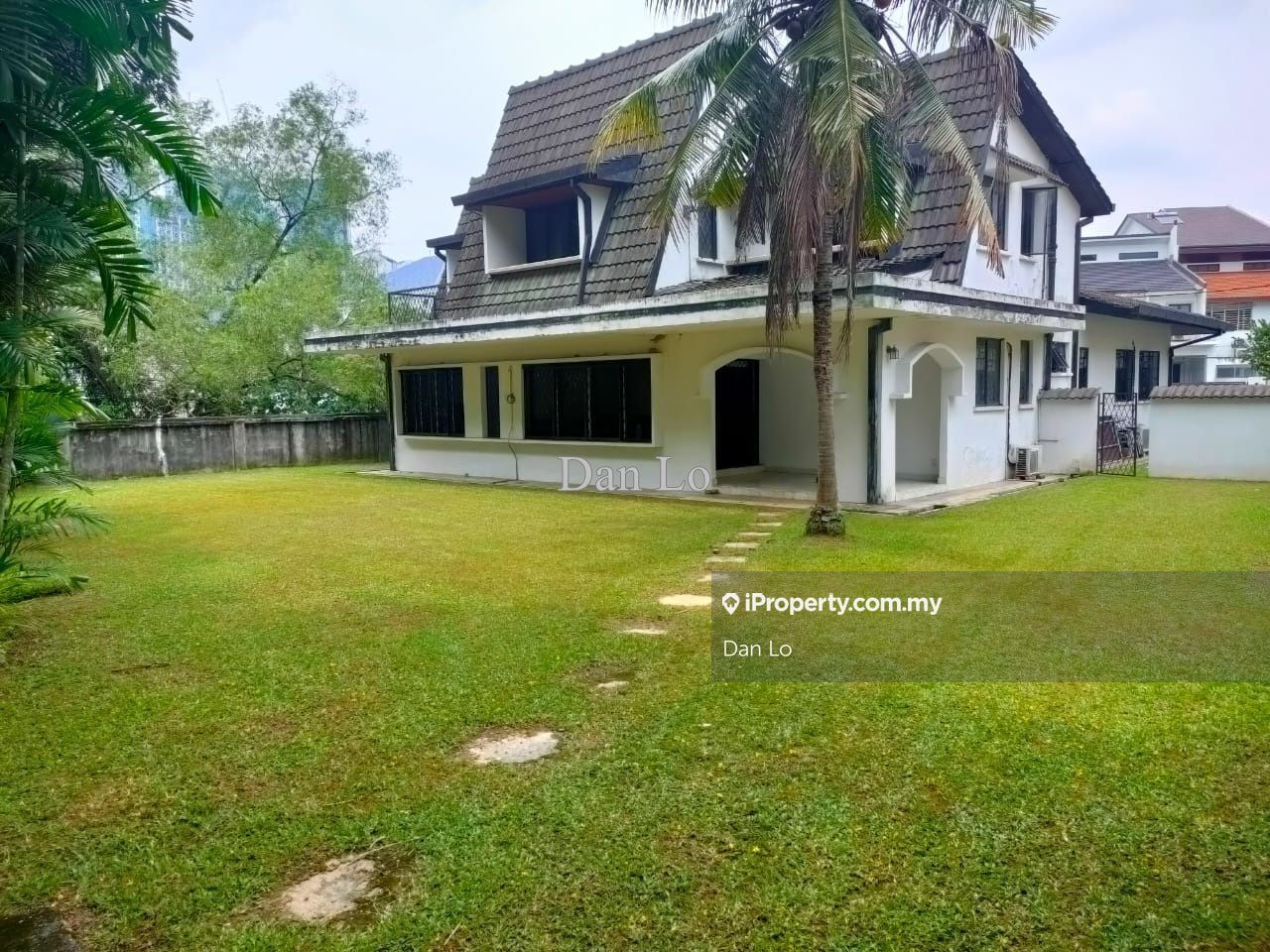 Bungalow, Bukit Damansara, Damansara Heights Bungalow 5+1 bedrooms for ...