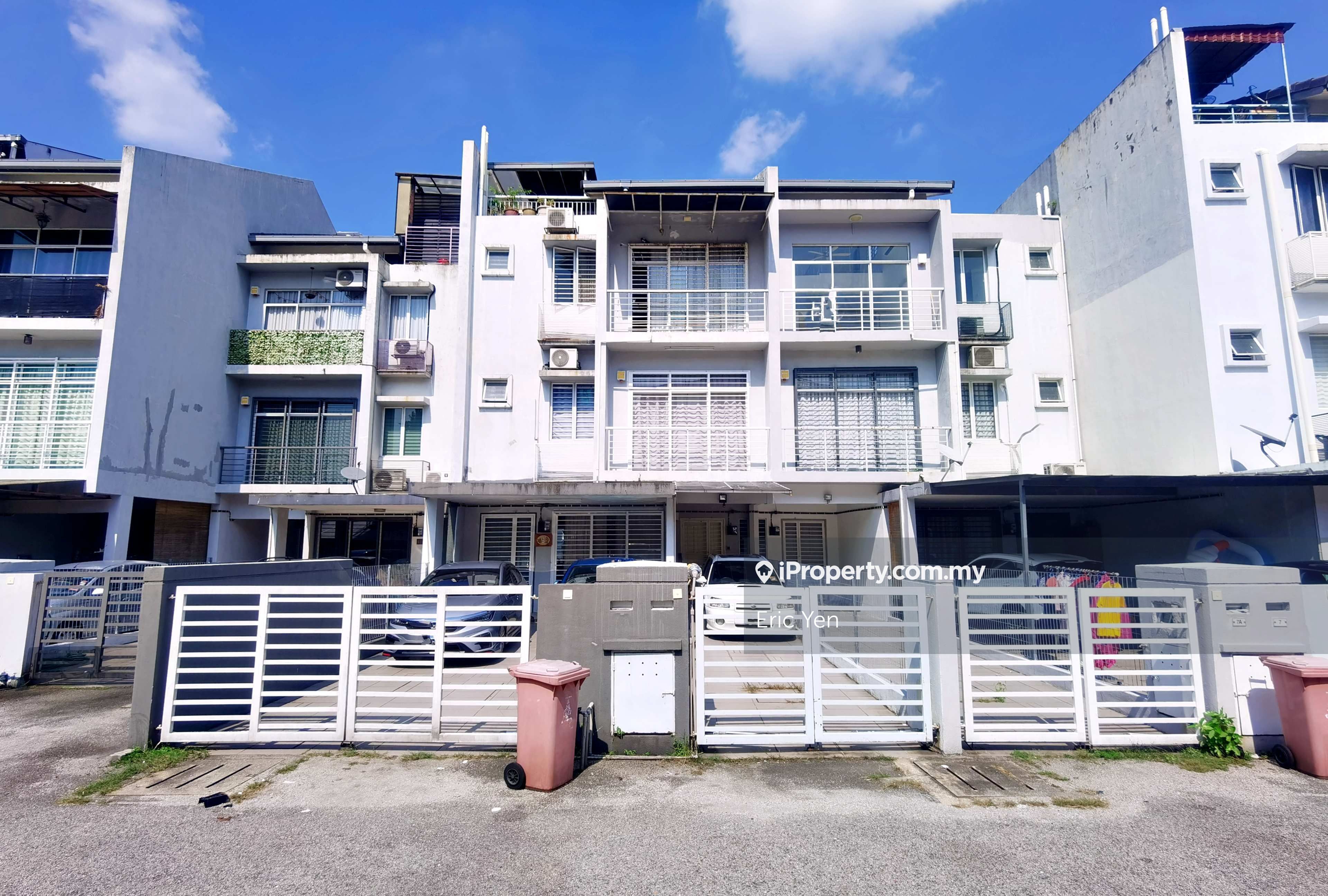 1 Ara Townhouse, Kayu Ara, Petaling Jaya, Petaling Jaya Intermediate ...