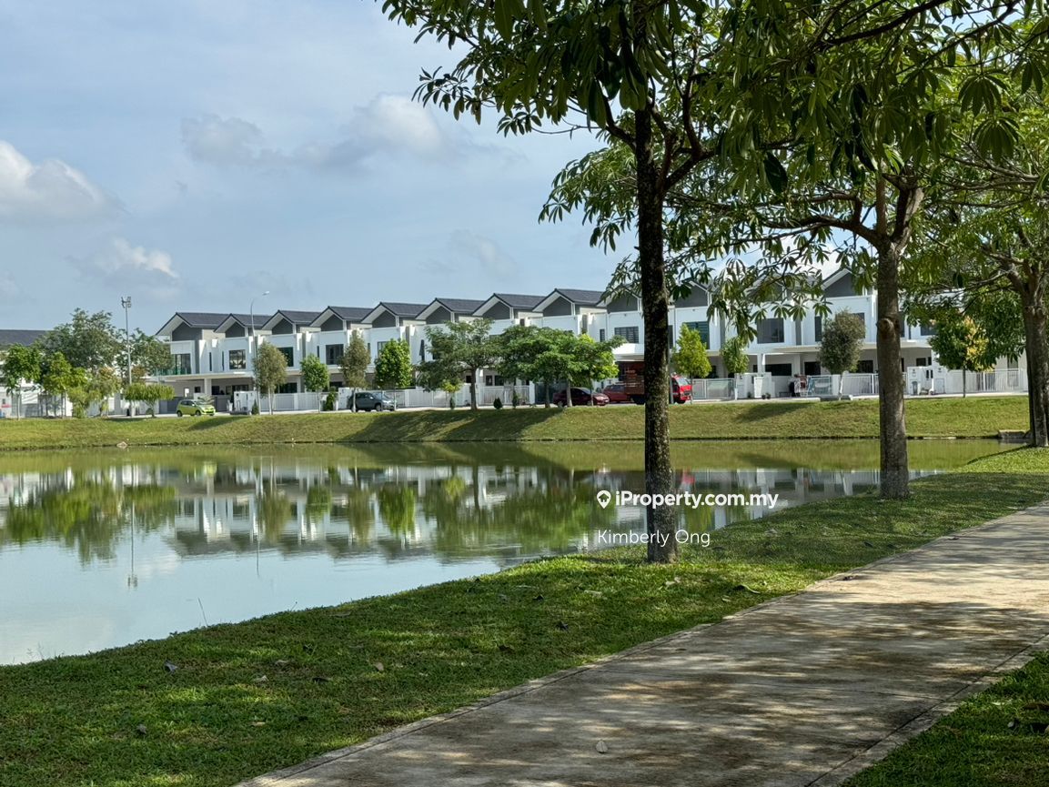 Resort Home, Crisantha, Hijayu 2, Sendayan, Bandar Sri Sendayan for ...