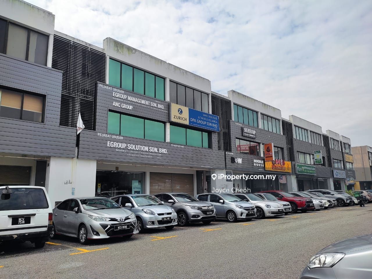 Setia Taipan, Setia Alam, busy commercial area, Setia Taipan 2, Setia ...