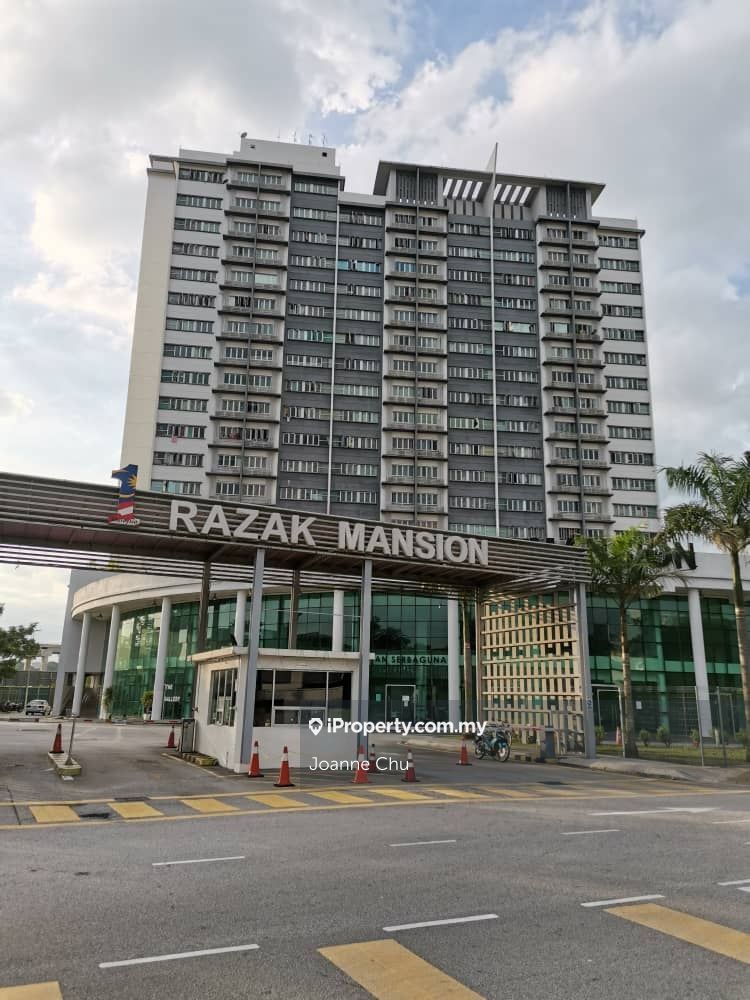 1 Razak Mansion, Sungai Besi for sale - RM310000 | iProperty Malaysia