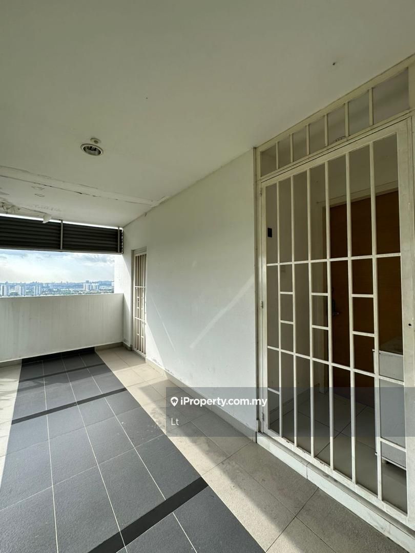 Skypod Residence Serviced Residence 2 bedrooms for sale in Puchong ...