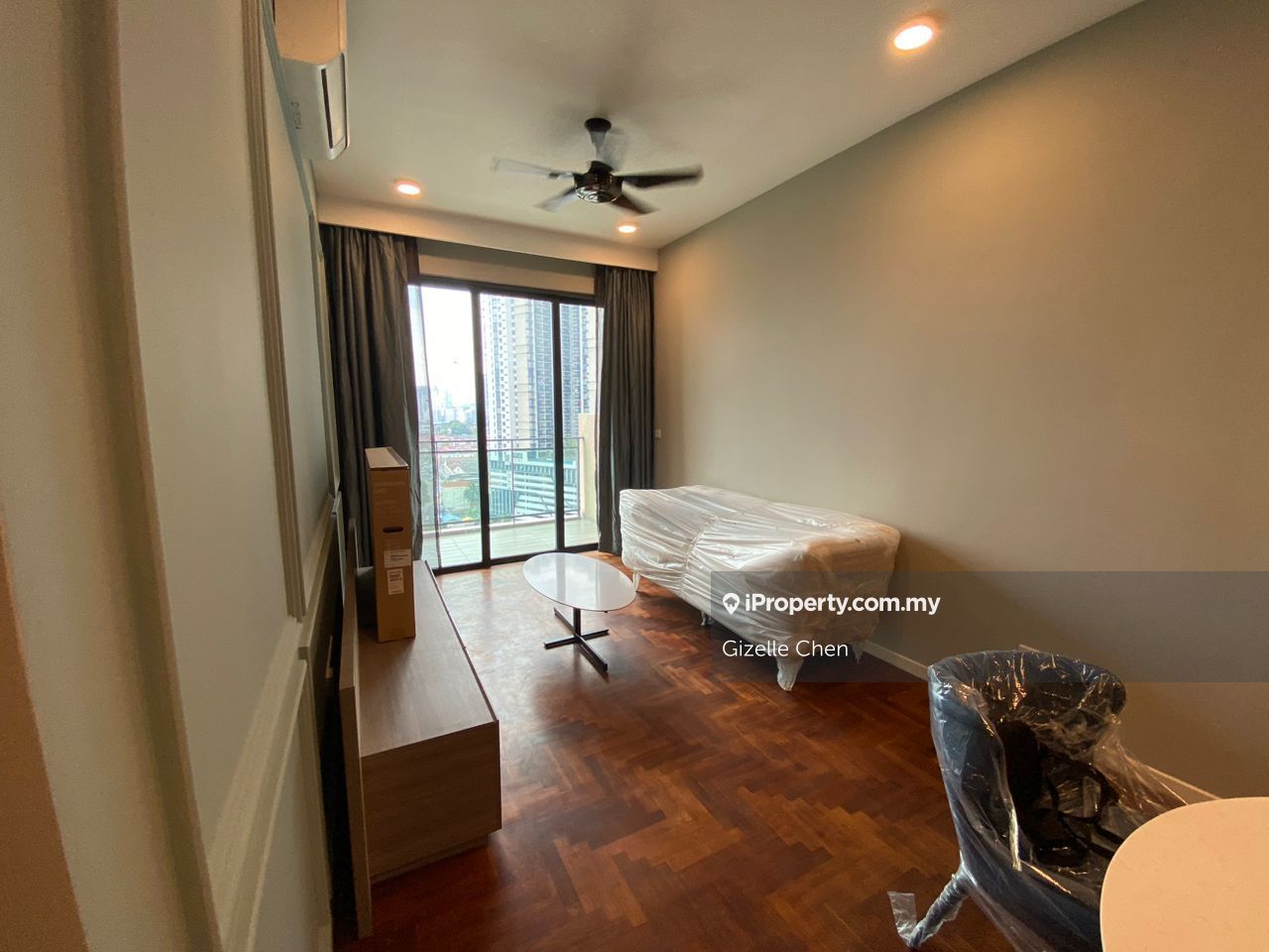 Bloomsvale Menara Vista Petaling Serviced Residence 3 bedrooms for sale ...