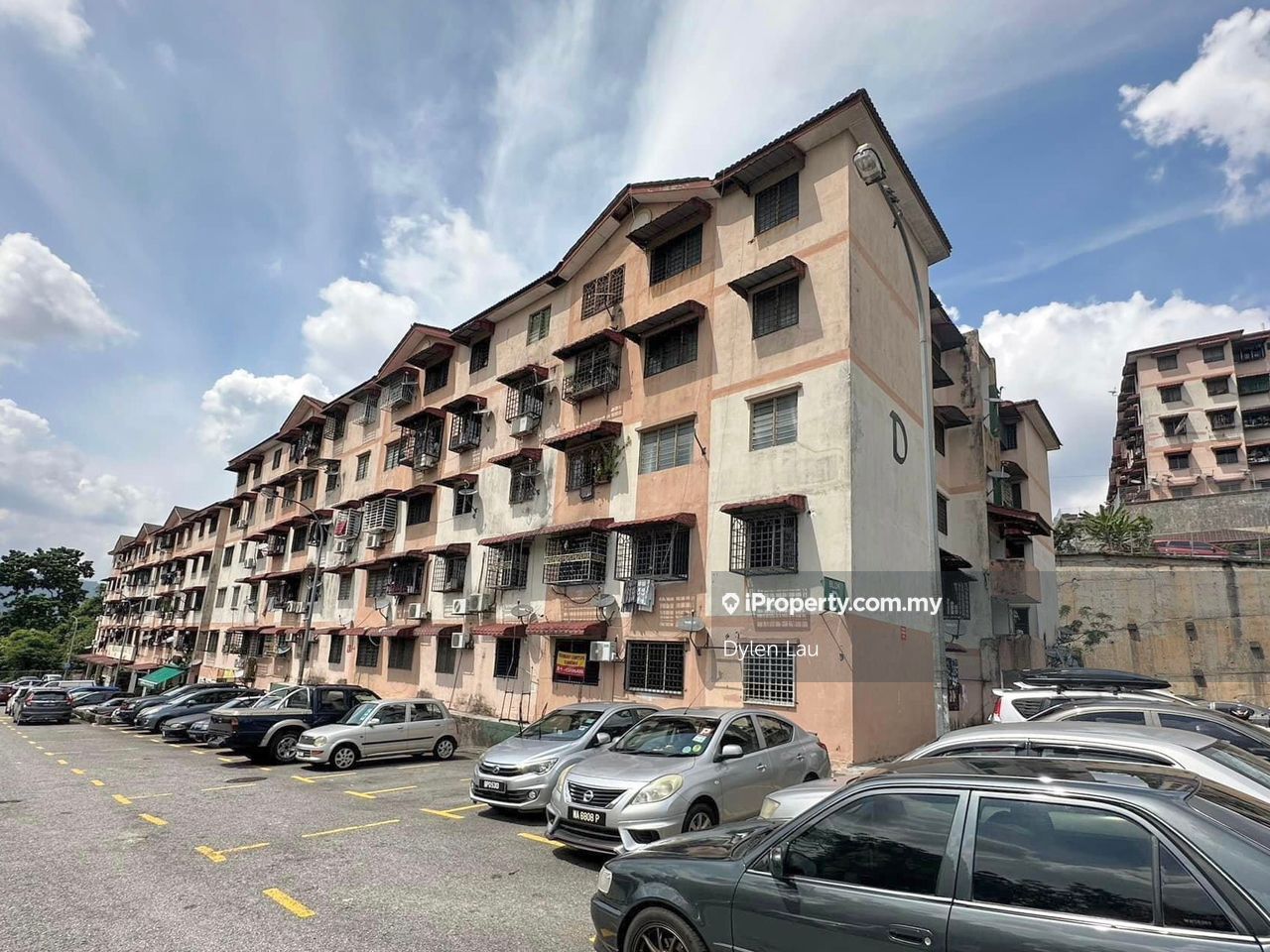 Lestari Apartment Flat 3 bedrooms for sale in Damansara Damai, Selangor ...
