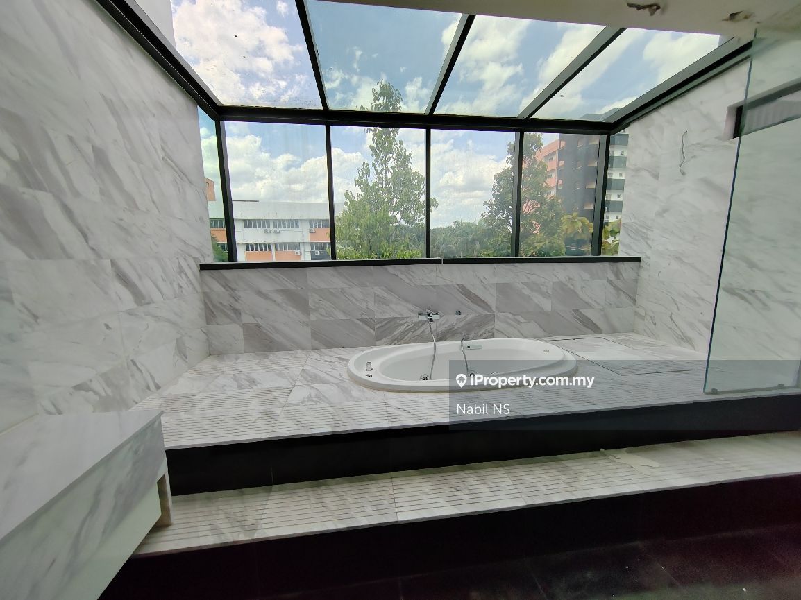 East Residence, TPC, KLGCC, Bukit Kiara for rent - RM17000 | iProperty ...