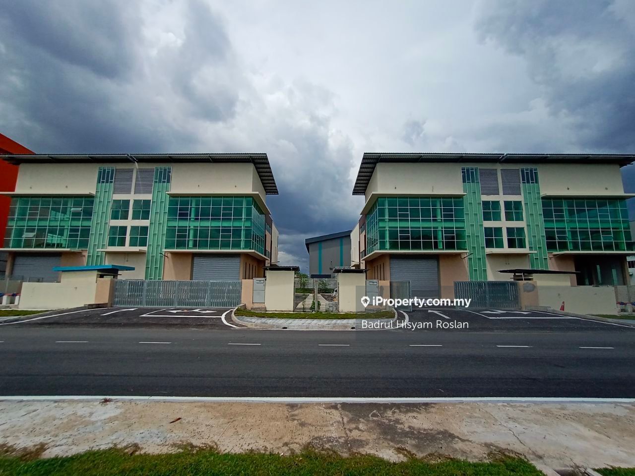 Seksyen 33 Shah Alam, Shah Alam for sale - RM5610000 | iProperty Malaysia