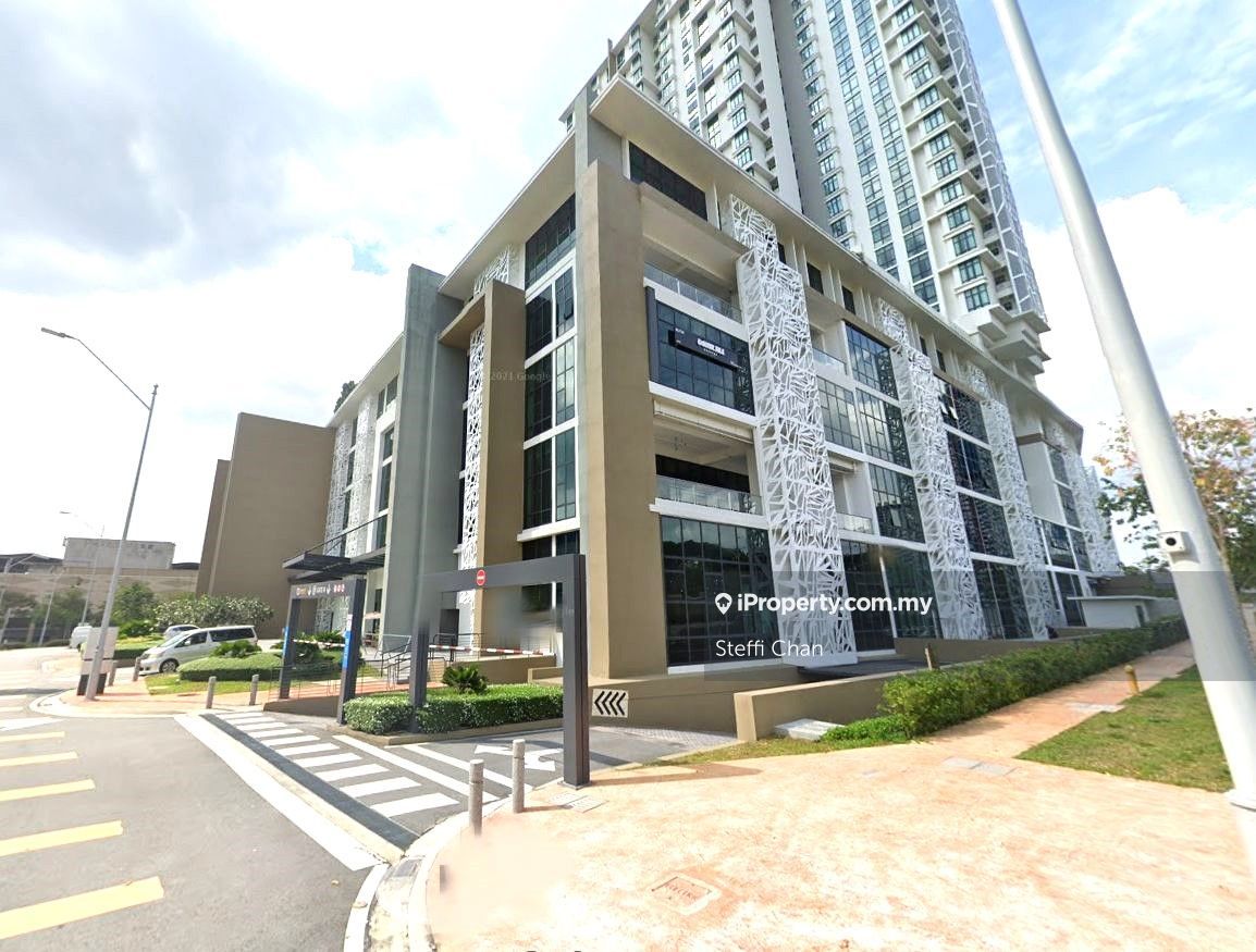 CORNER LOT ️ Retail shop Corner lot Jalan Alamanda, Presint 1 ...