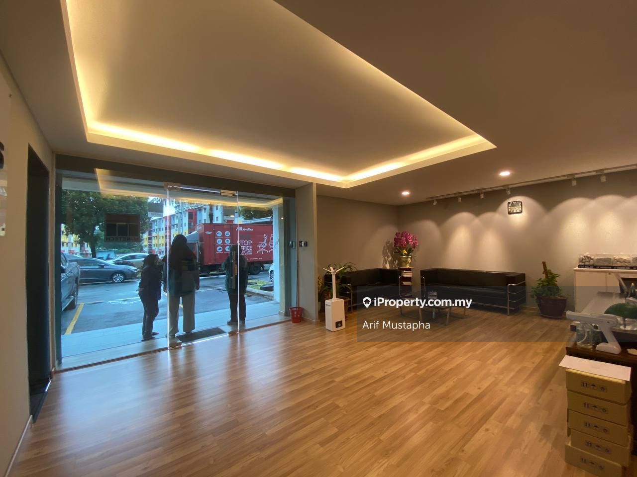 Corner lot Parklane Commercial Hub Kelana Jaya, Parklane Commercial Hub ...