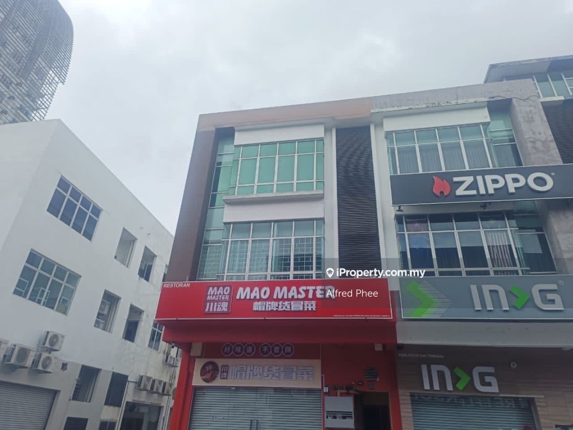 Austin Heights Endlot Shoplot Ground Floor, Taman Mount Austin, Johor ...