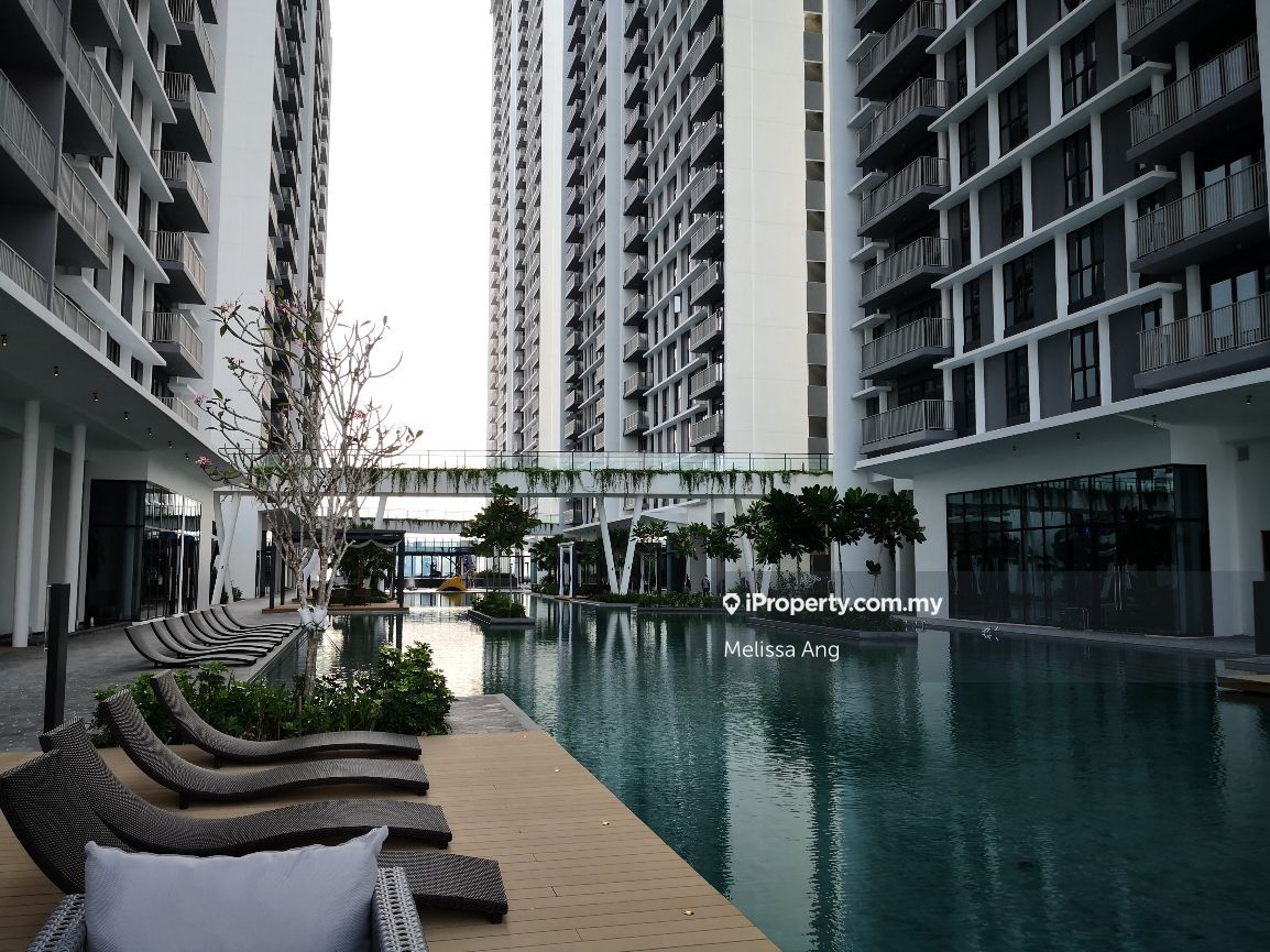 Vertu Resort Intermediate Condominium 3 bedrooms for sale in Batu Kawan ...