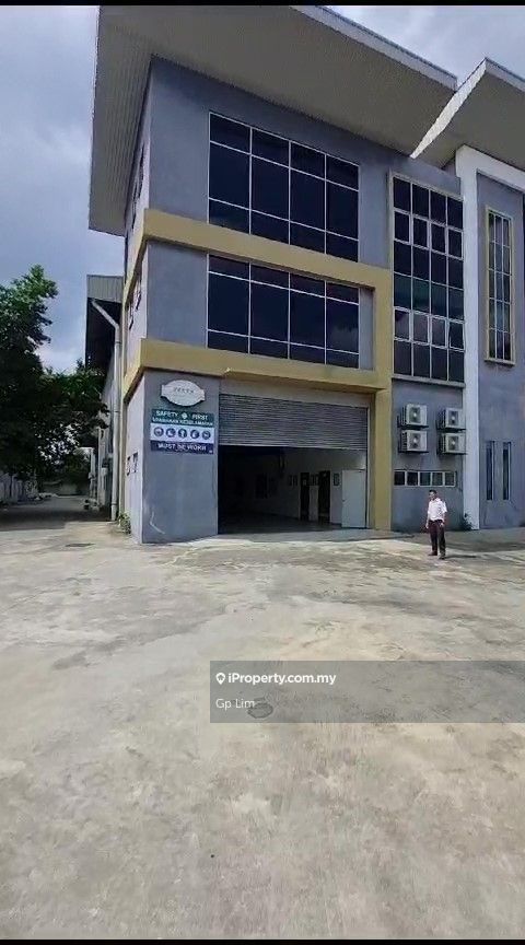 kapar, Klang Intermediate Semi- D factory for rent | iProperty.com.my