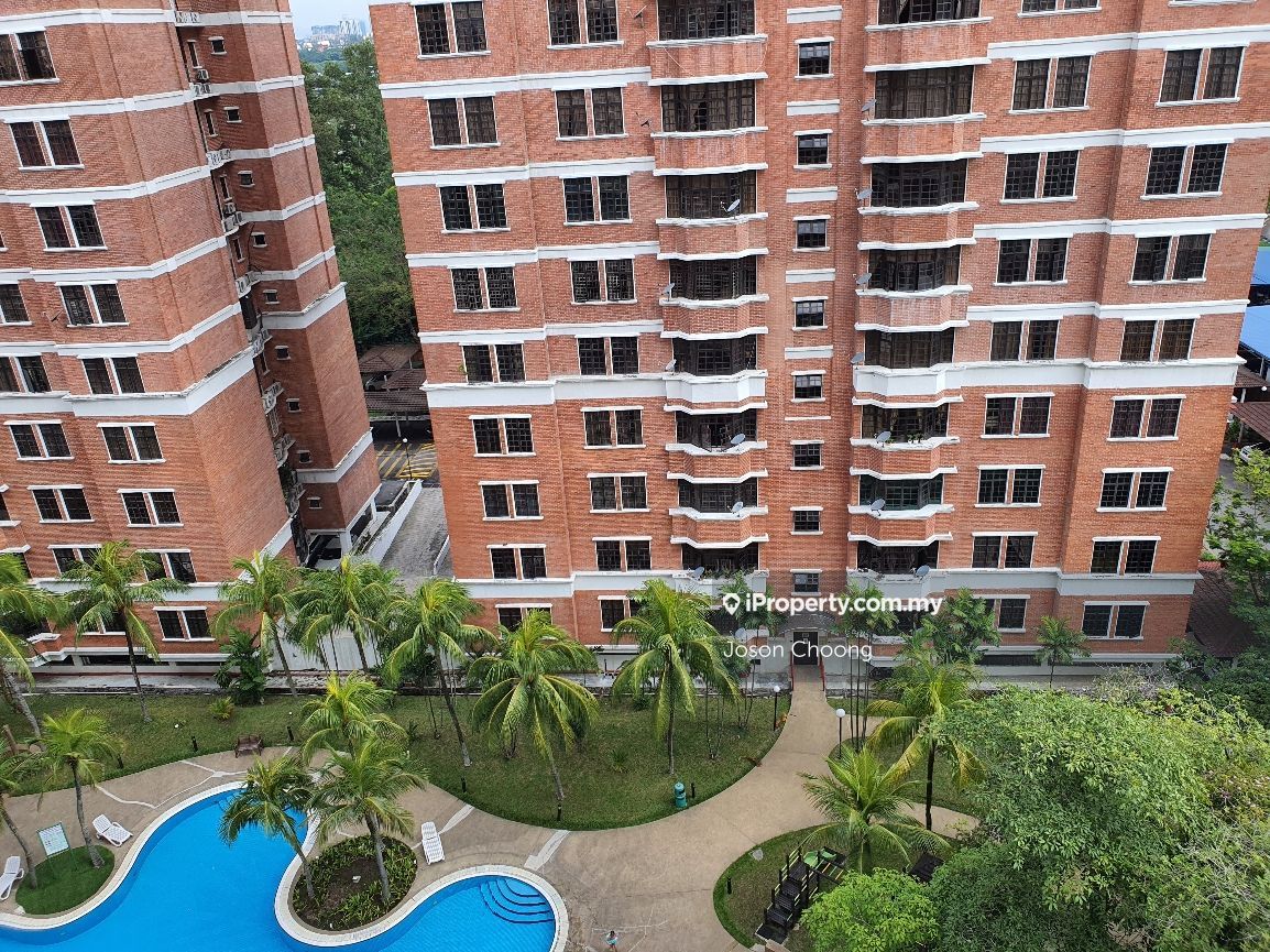 Putra Indah Condominium Corner lot Condominium 3+1 bedrooms for sale in ...