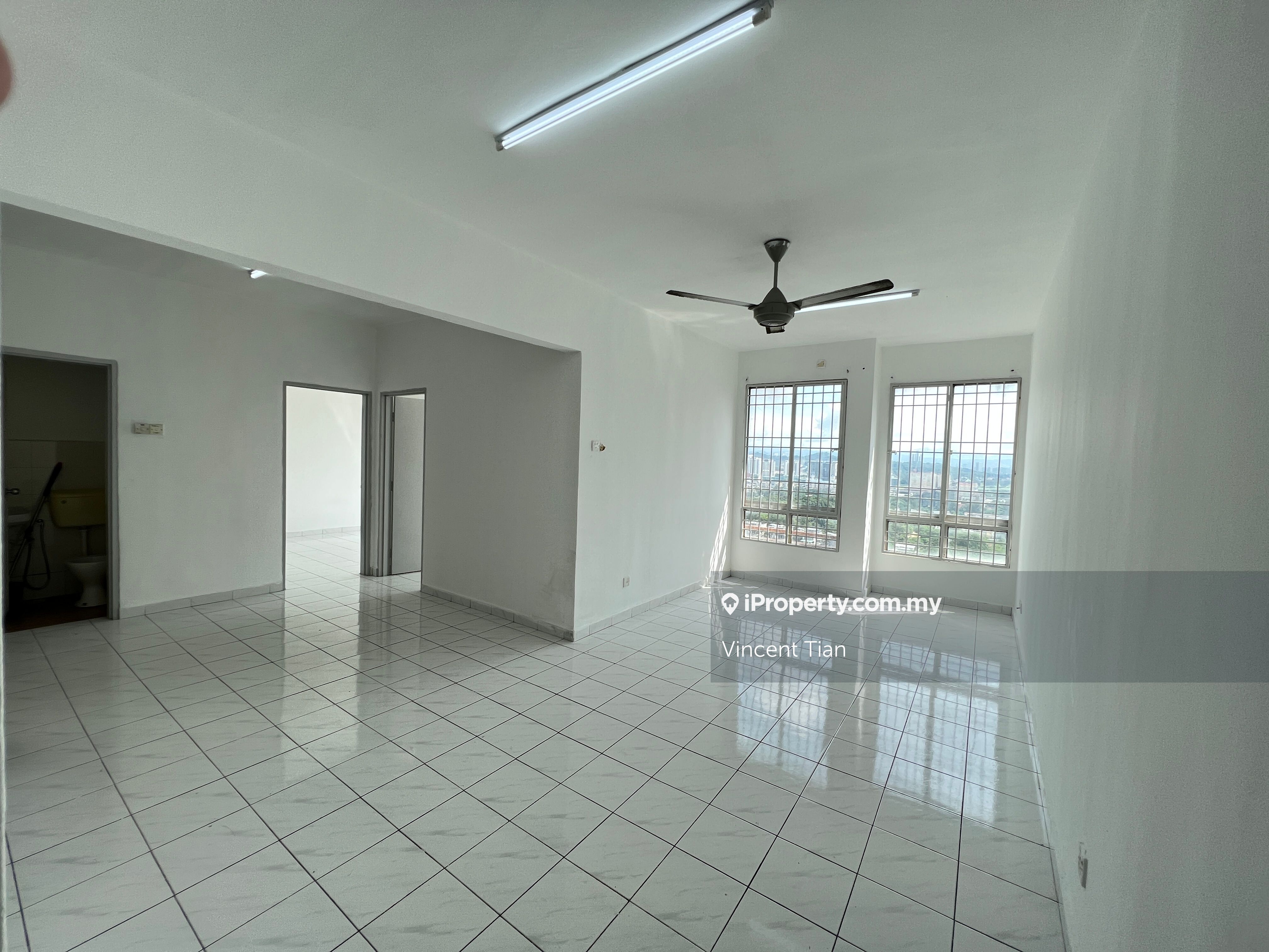 Vista Impiana, Taman Bukit Serdang, Seri Kembangan for sale - RM268000 ...