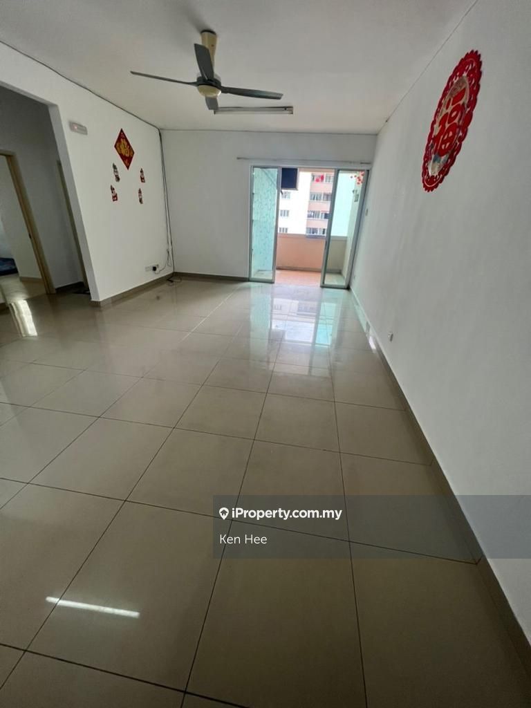 Aman Heights Condominium, Taman Bukit Serdang, Seri Kembangan for sale ...