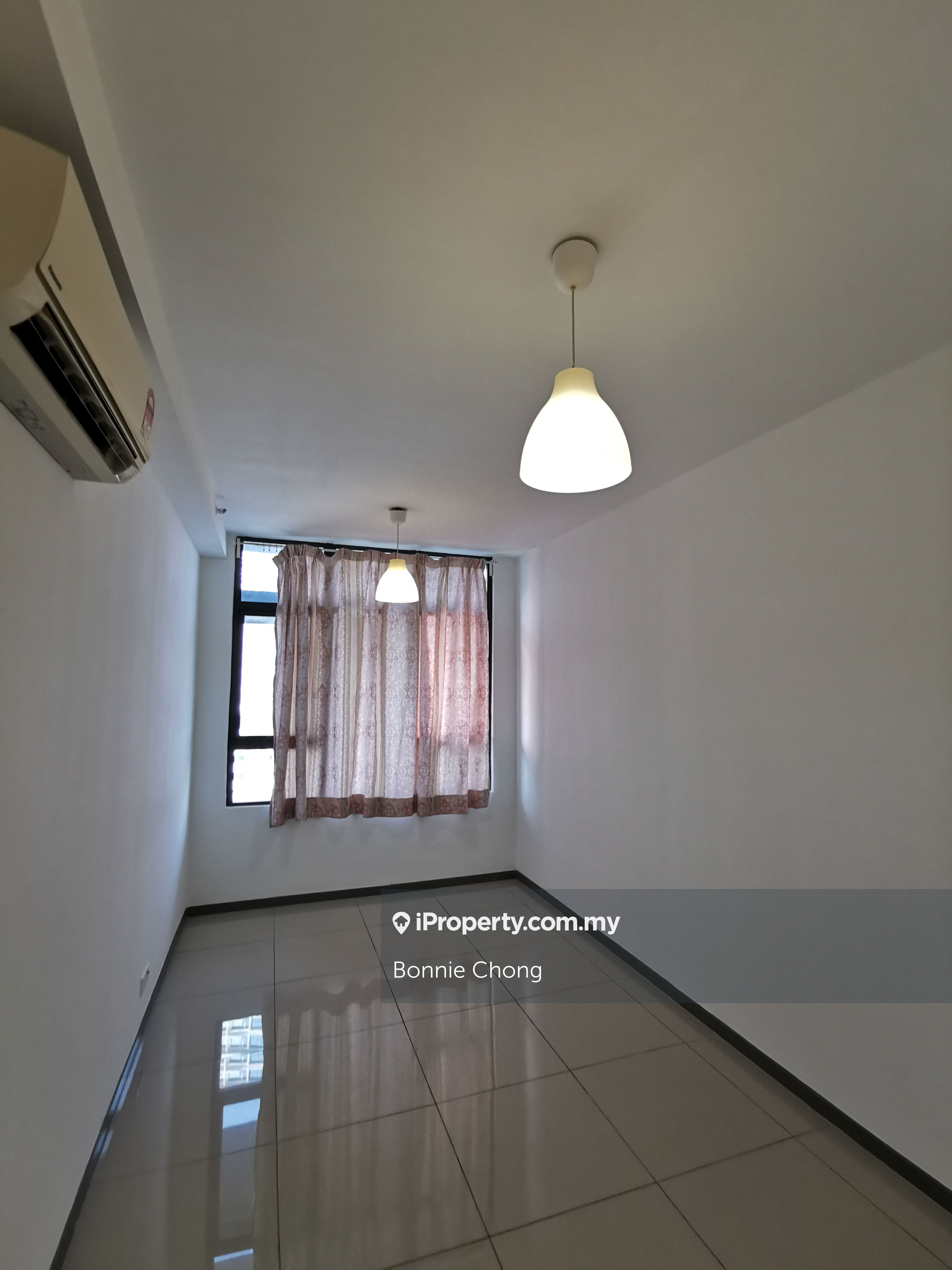 Centrestage Designer Suite Intermediate Serviced Residence for rent in ...