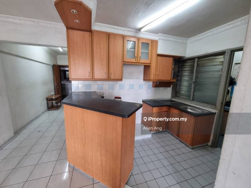 Pangsapuri Perdana, Shah Alam for sale - RM225000 | iProperty Malaysia
