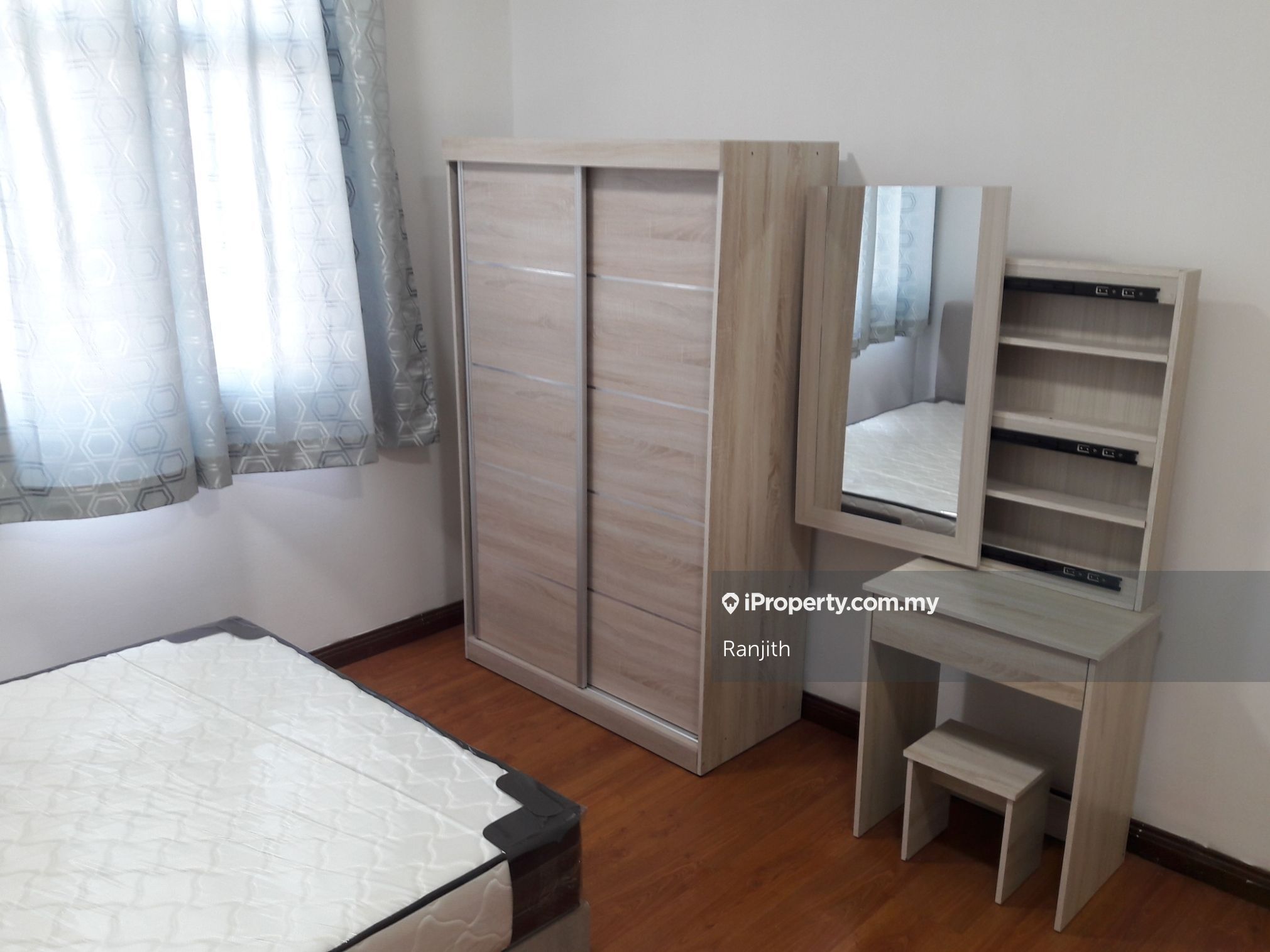 Scott Sentral Corner lot Serviced Residence 2 bedrooms for sale in ...