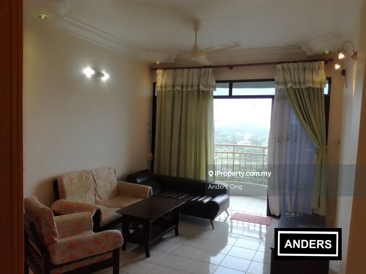Vistaria Condominium, Sungai Ara for rent - RM1200 | iProperty Malaysia