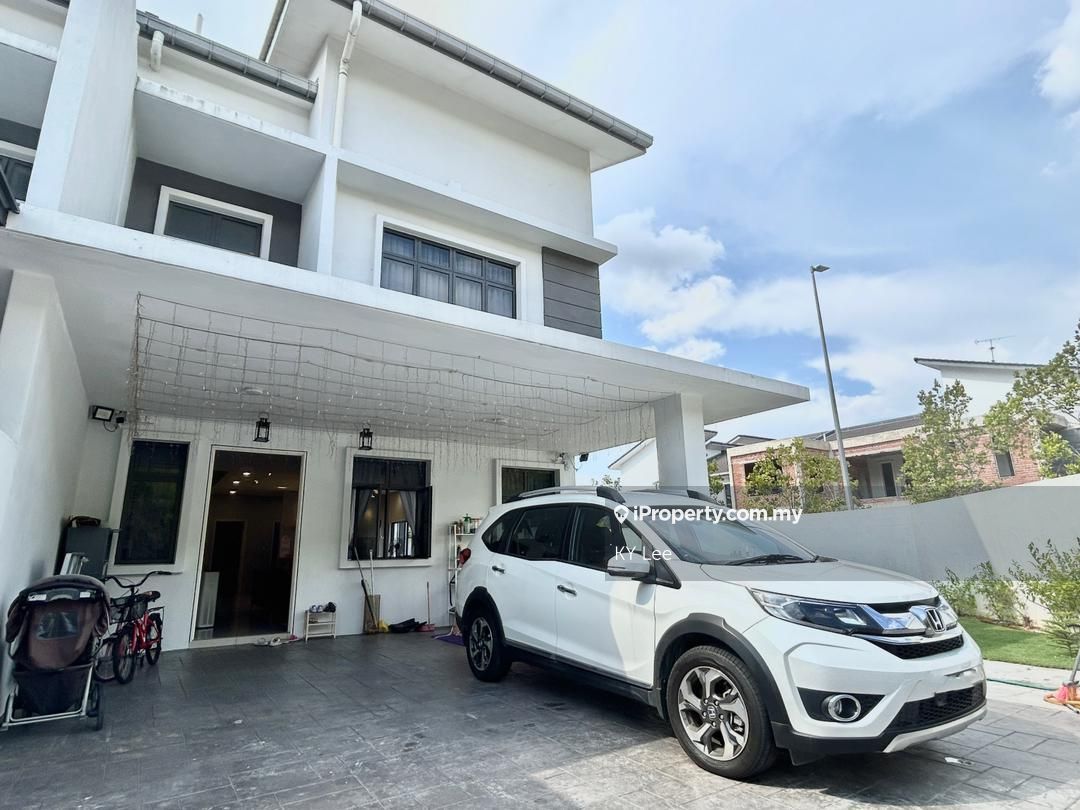 2 Storey Cluster Corner Mount Austin Glenmarie, Johor Bahru for sale ...