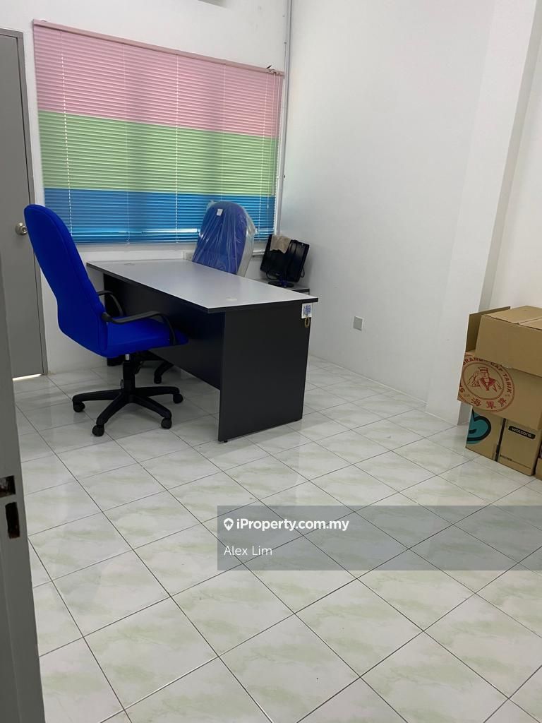 1st Floor Shop House, Opp Daimond Valley, Bayan Lepas for rent - RM2200 ...