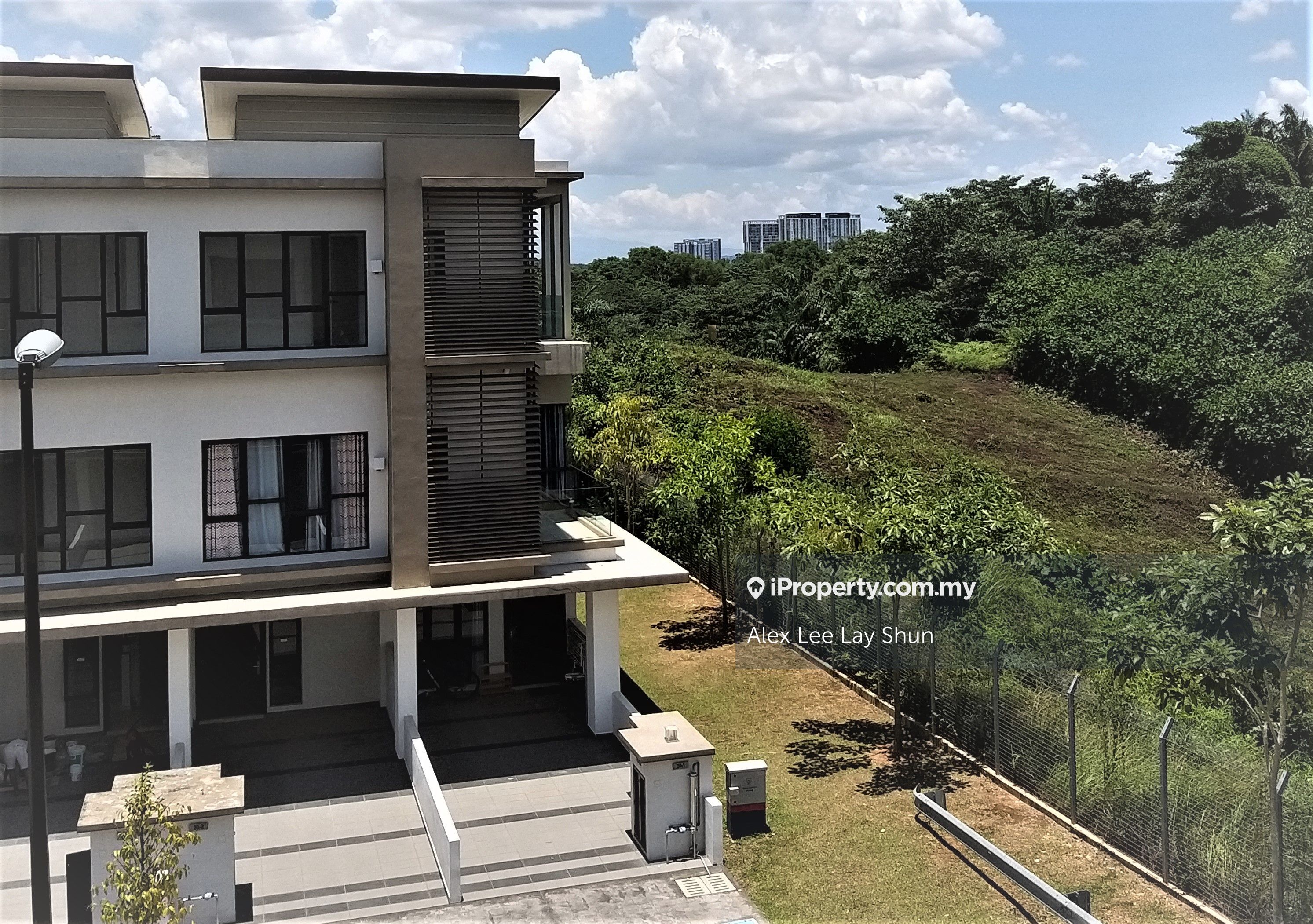 Bandar Sierra 16, Puchong South for rent - RM7000 | iProperty Malaysia