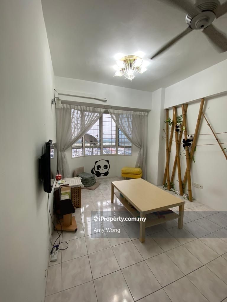 Menara KLH Puchong Intermediate Condominium 3 bedrooms for sale in ...