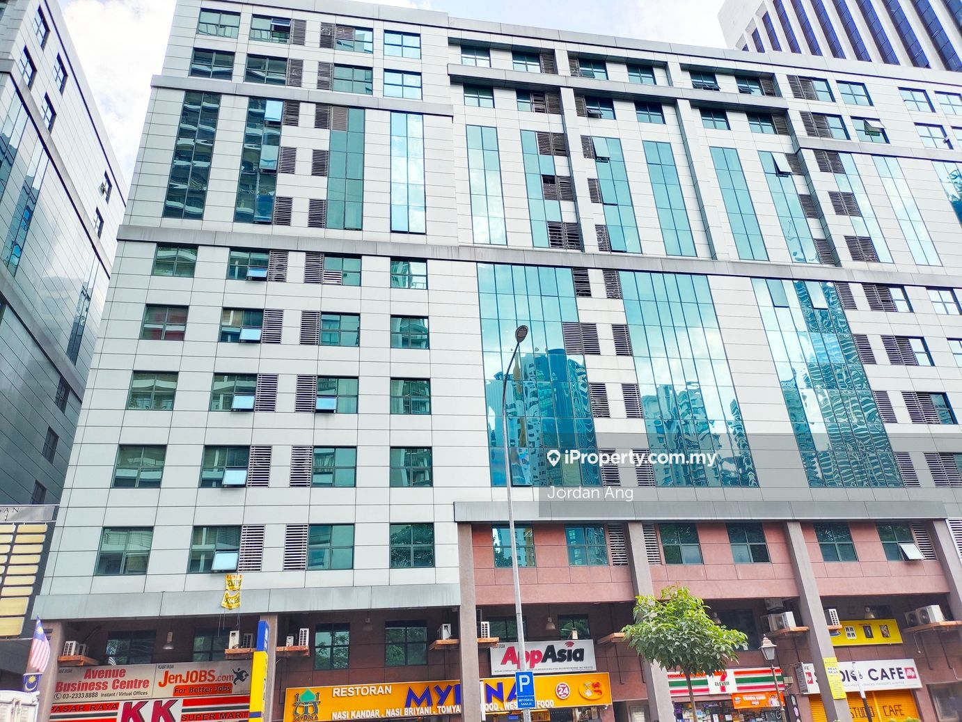 Megan Avenue 1 - Jalan Tun Razak, KLCC End lot Office for rent ...