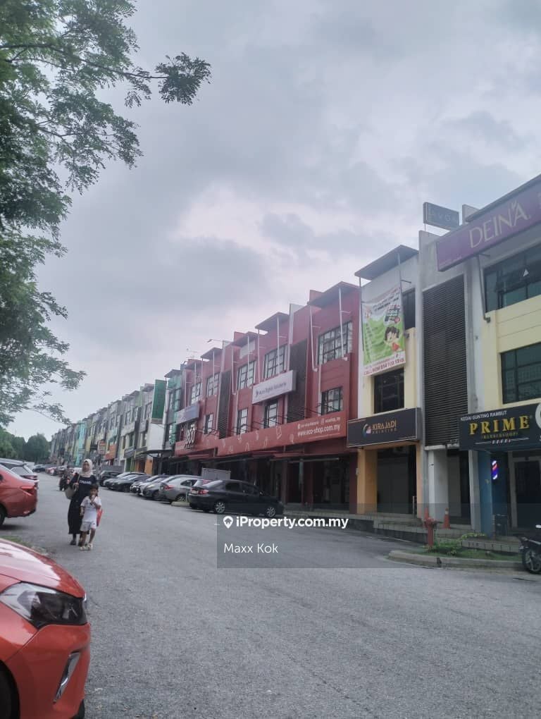 Putra Walk, Seri Kembangan for sale - RM1800000 | iProperty Malaysia