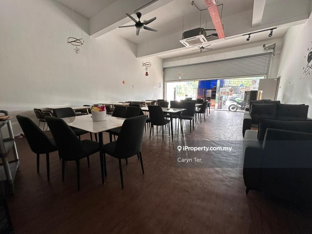 Nusa Sentral ( Facing Main Road ) Cafe / Restaurant ( Ground Floor ) To ...