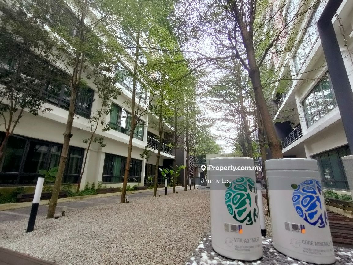 SeTerra Corner lot Condominium 4+1 bedrooms for sale in Petaling Jaya ...