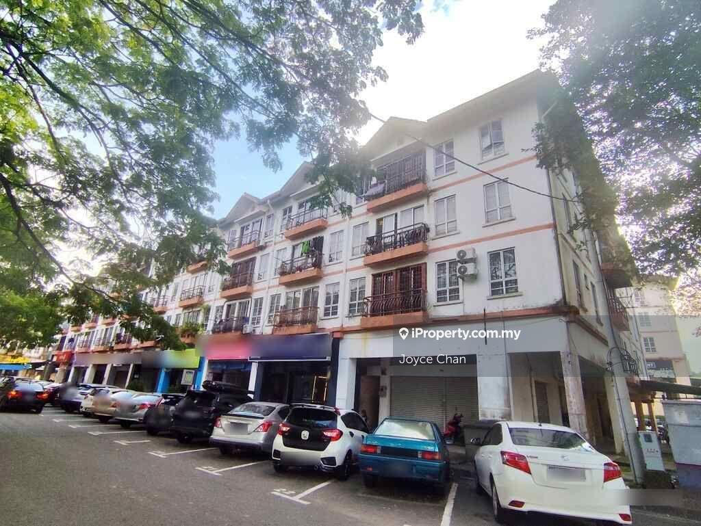 Flat for sale at Taman Tampoi Indah - RM 200,000 | iProperty Malaysia