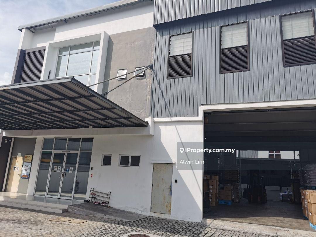 Semi-D Factory for rent at Semi-D Factory at Kawasan Industri Ringan Juru For Rent - RM 18,749 ...