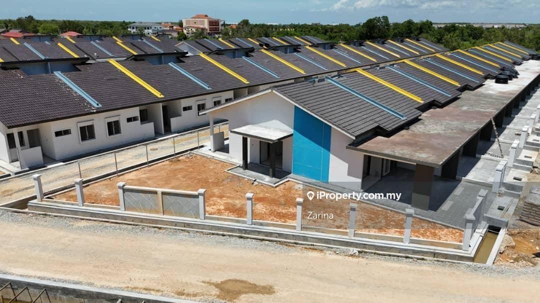 1-storey Terraced House for sale at Pantai Suria, Pantai Remis - RM ...