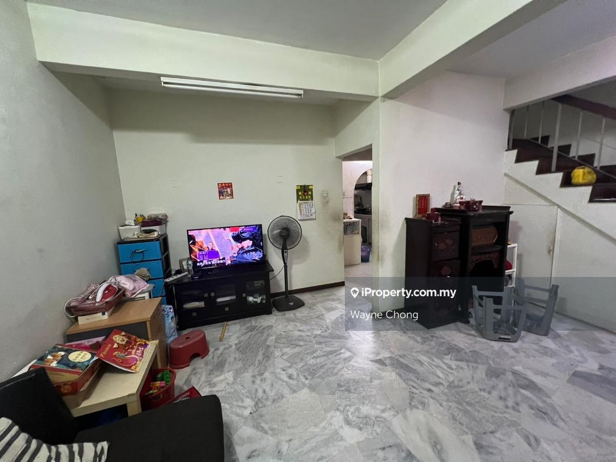 2-storey Terraced House for sale at Usj 6, Subang Jaya - RM 650,000 | iProperty Malaysia