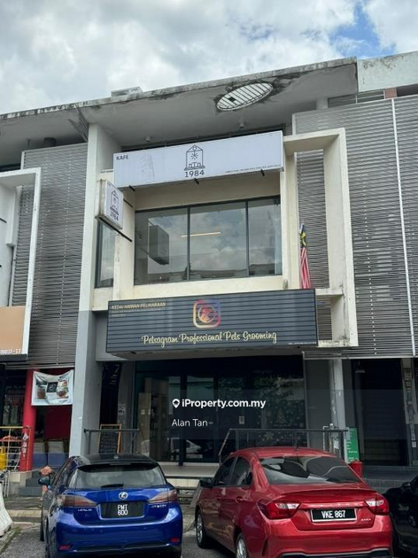 Shop for rent at Taman Esplanad, Bukit Jalil - RM 3,500 per month | iProperty Malaysia