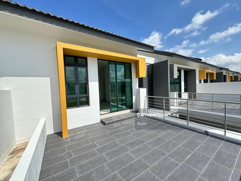 2-sty Terrace/Link House for sale at 22x75 Taman Molek Residence, Ayer ...