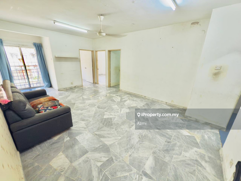 Apartment for sale at Sri Anggerik 2 - RM 290,000 | iProperty Malaysia