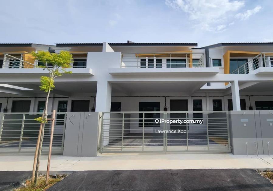 2-sty Terrace/Link House for sale at Taman Molek Residence, Ayer Molek ...